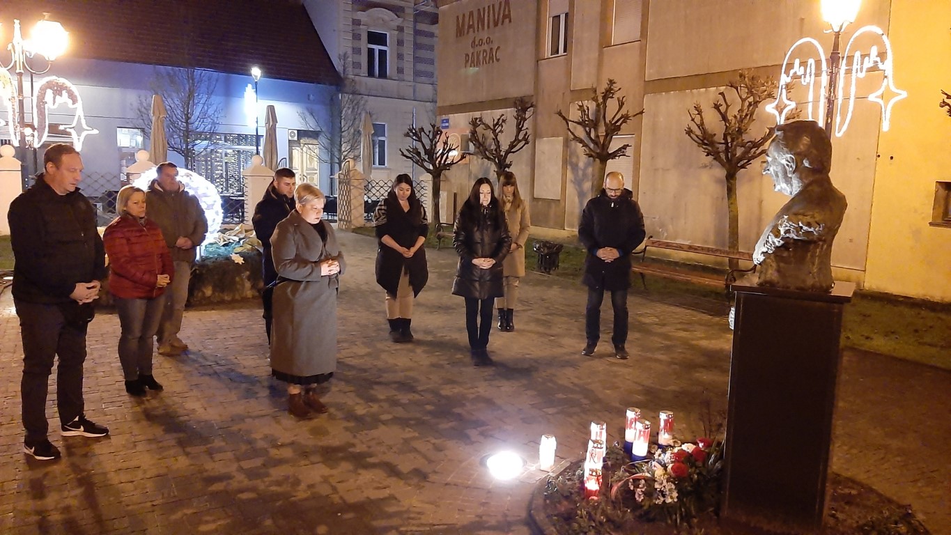 GRAD PAKRAC Obilježili 22. godišnjicu smrti prvog hrvatskog ...