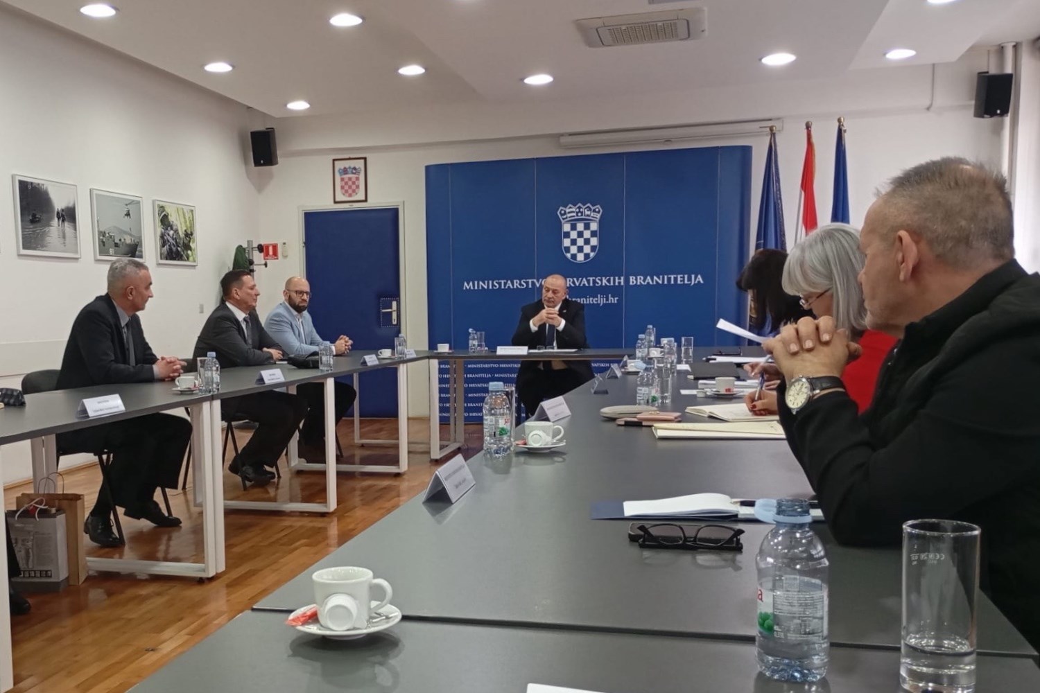 Čelnici gradova Pakraca i Požege u Ministarstvu hrvatskih branitelja ...